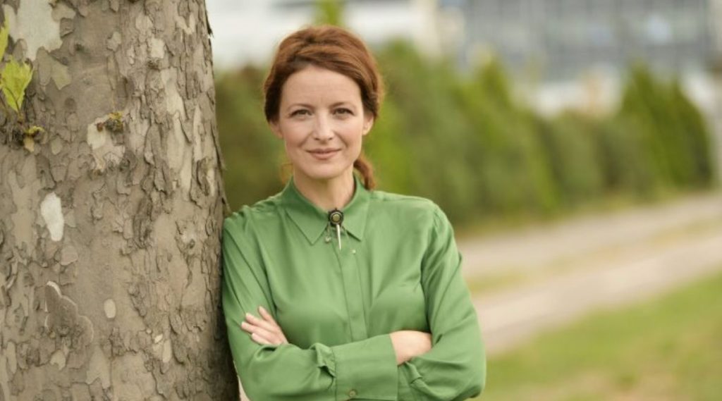 Jelena Stupljanin - Biografija Online