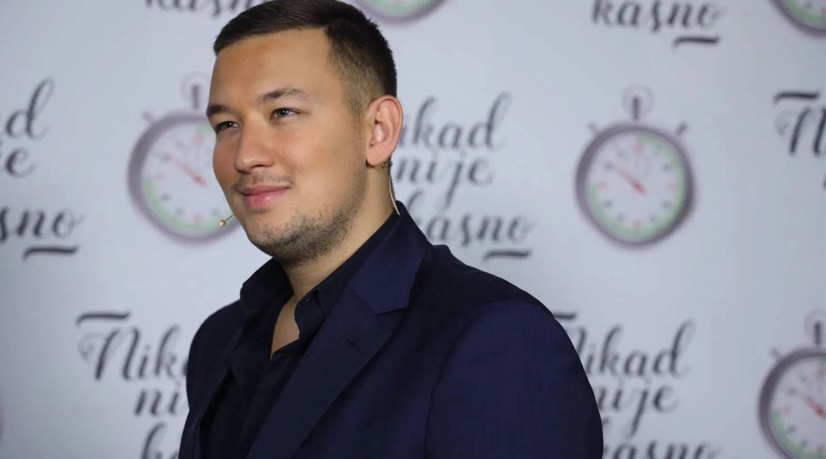 Uroš Živković - Biografija Online